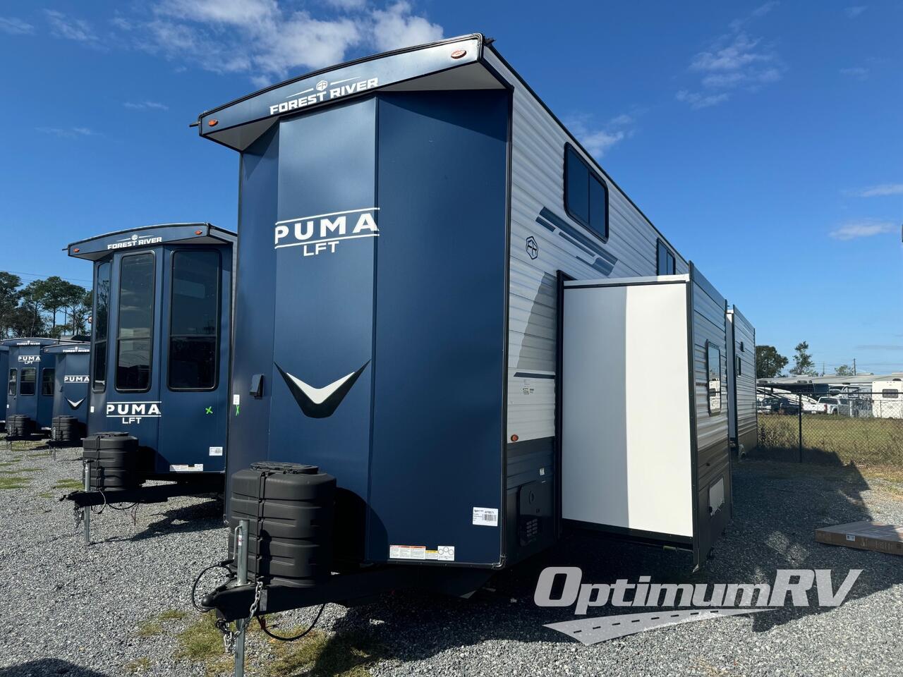 SOLD! - New 2025 Palomino Puma Destination 401RLFT Destination Trailer ...