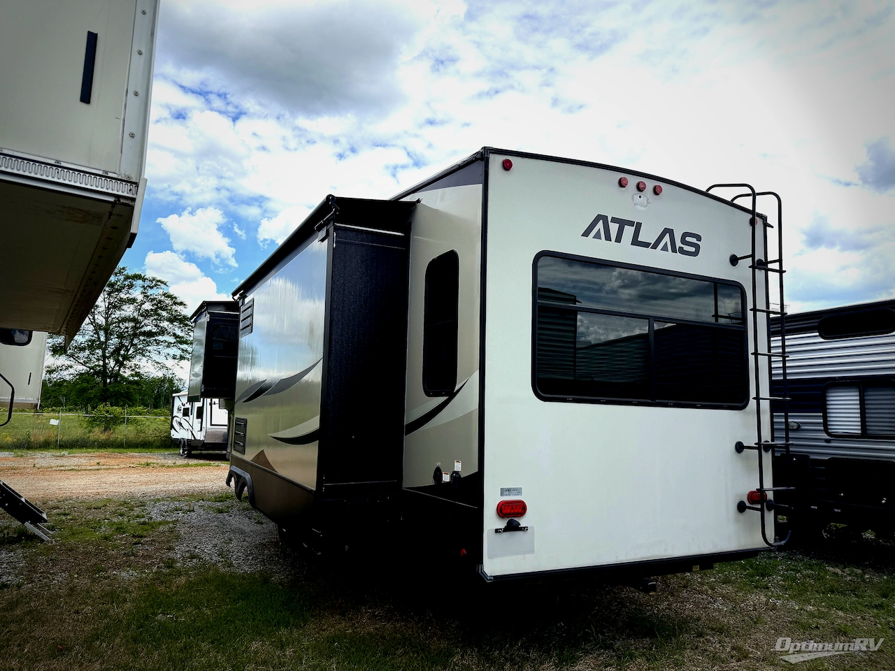 SOLD! - Used 2020 Dutchmen Atlas 3172RLKB Fifth Wheel at Optimum RV ...
