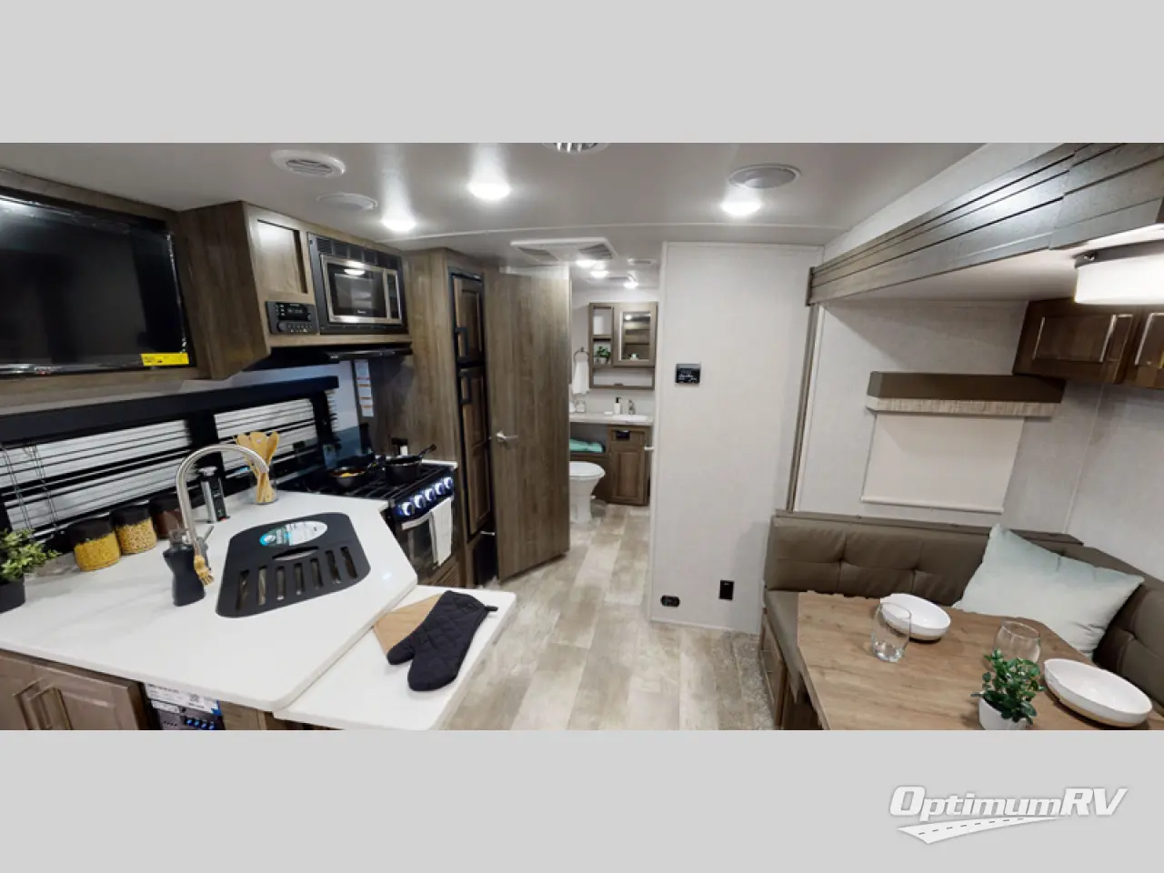 SOLD! - Used 2022 Forest River Flagstaff Micro Lite 25BDS Travel ...