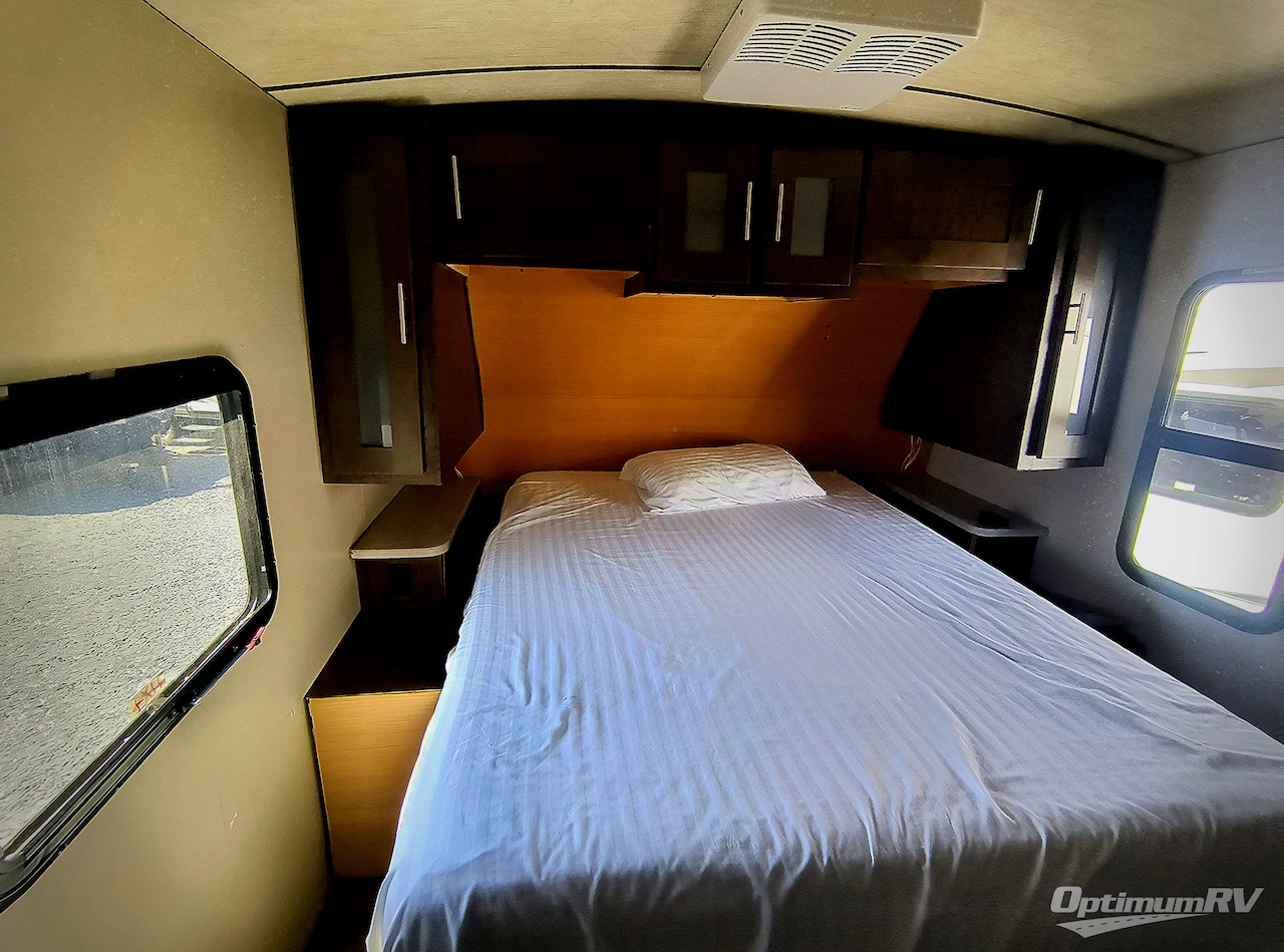 SOLD! - Used 2019 Cruiser Radiance Ultra Lite 25RK Travel Trailer at ...